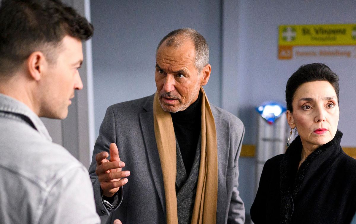 Tatjana Clasing: Die Vielschichtigkeit der Simone Steinkamp – Eine ...